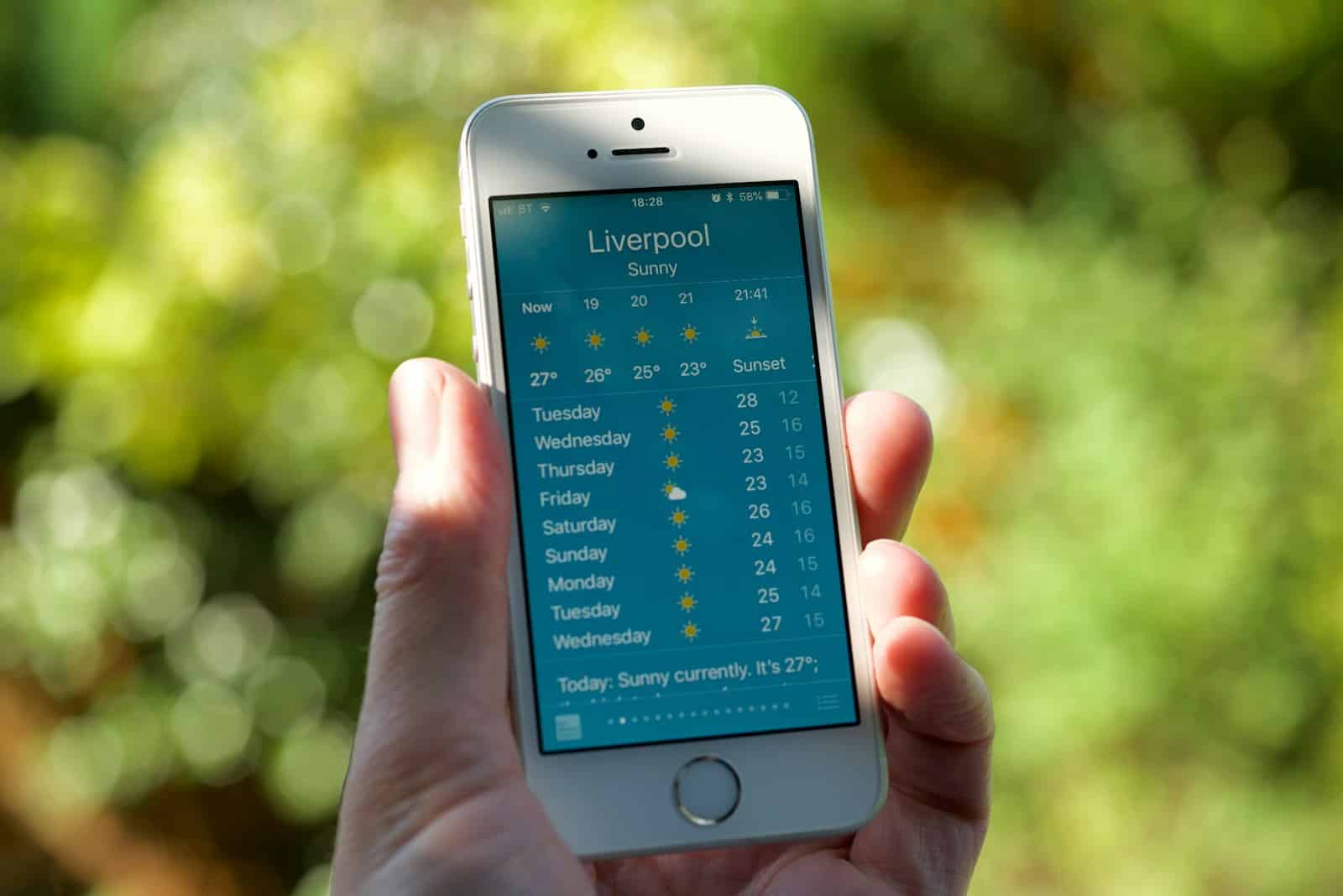 5 Weather Apps That Will Actually Make Your Day Easier - John Bryant